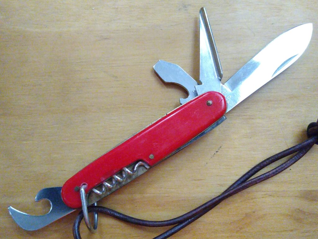 Camp/Scout Knives - NostalgiaKnives.com