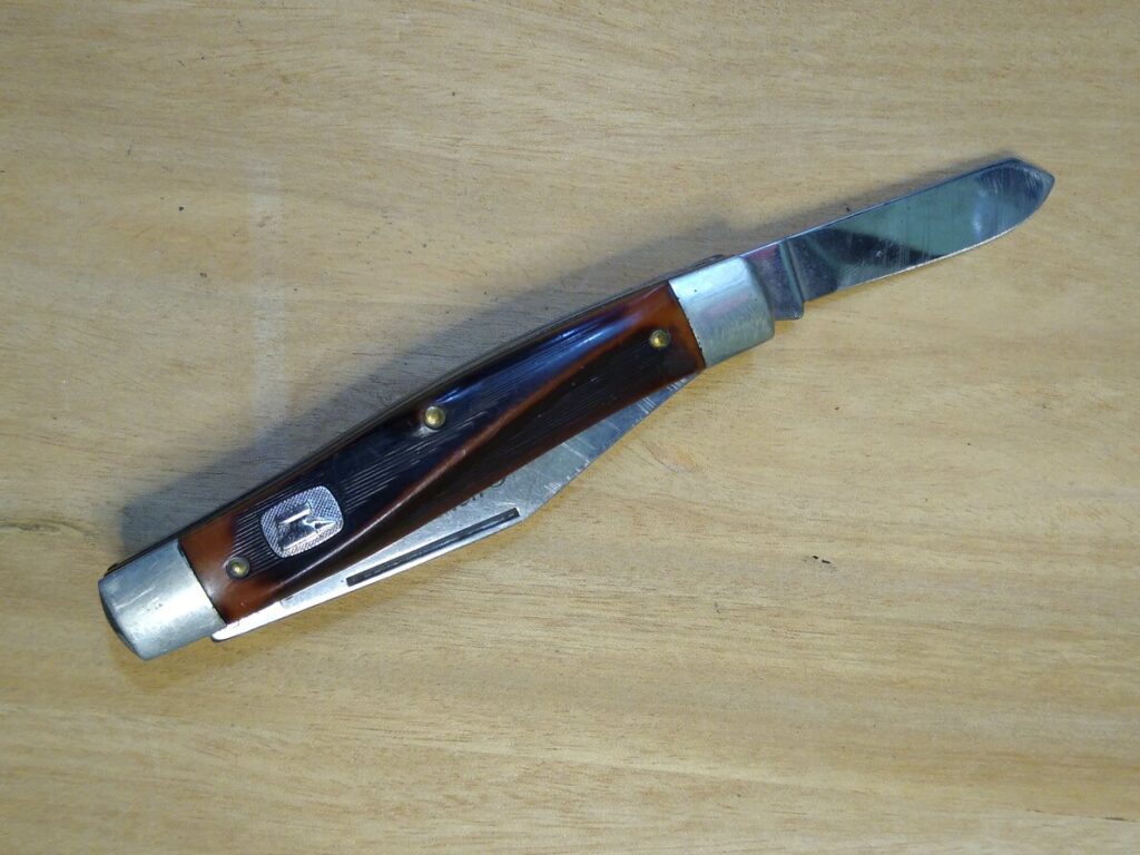Anvil Brand, Large 4″ – ‘Honed Edge’ – 3 Blade Stockman Pocket Knife ...